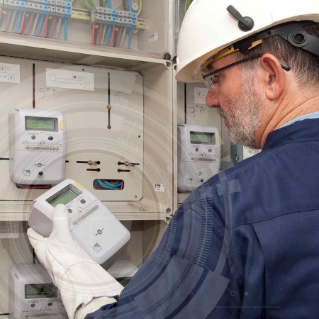 IoT in Utilities: Smart Meter Connectivity for Water and Energy